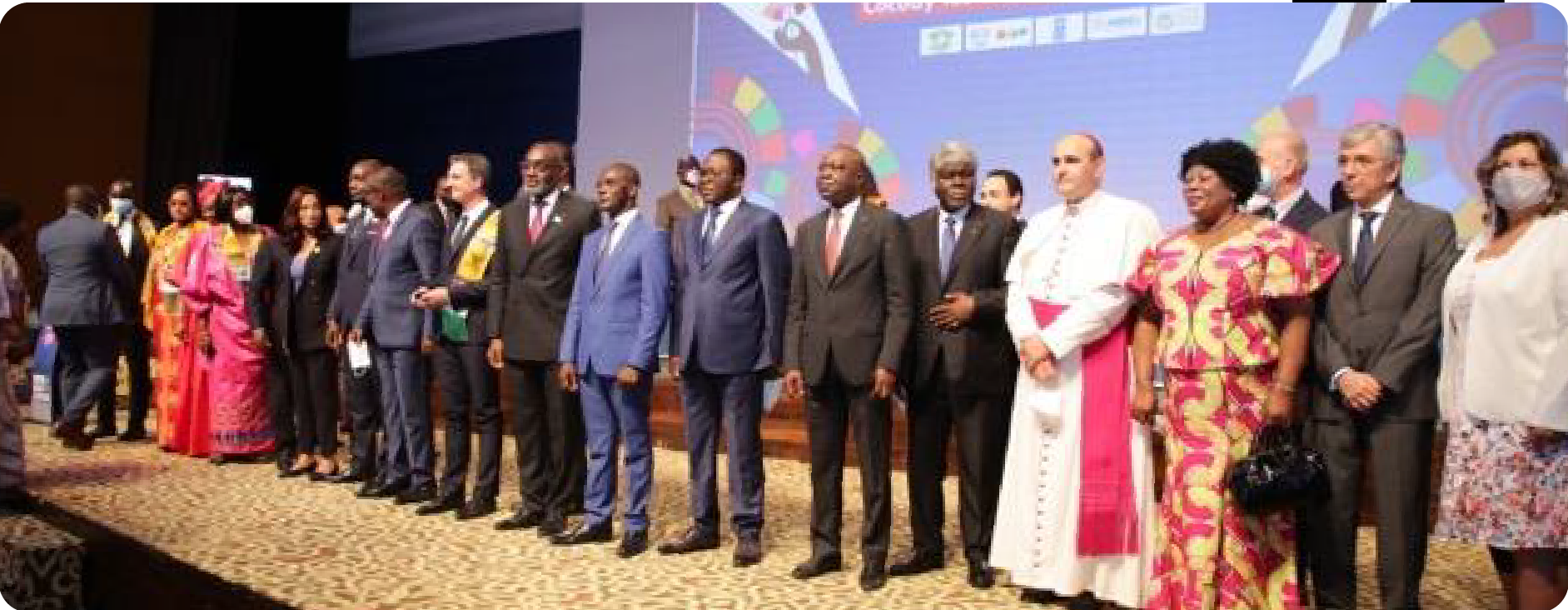 Shine Group | Agence